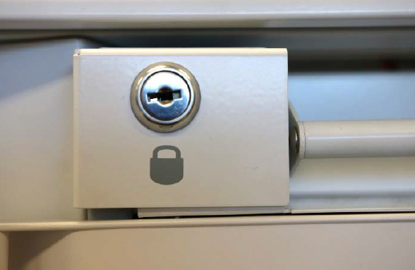 Using the Keyed Cassette Lock - CareDirect MedServe - 1